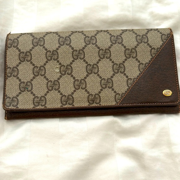 Gucci | Accessories | Vintage Gucci Wallet | Poshmark